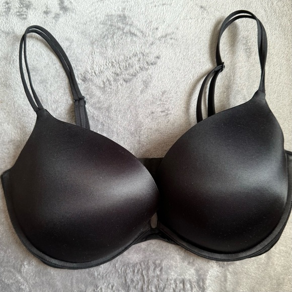 Victoria's Secret | Intimates & Sleepwear | Euc Victorias Secret Very ...